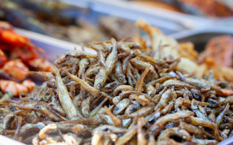 10 Resepi Ikan Bilis Yang Mudah Wajib Cuba Masak! - Story Mama Ita